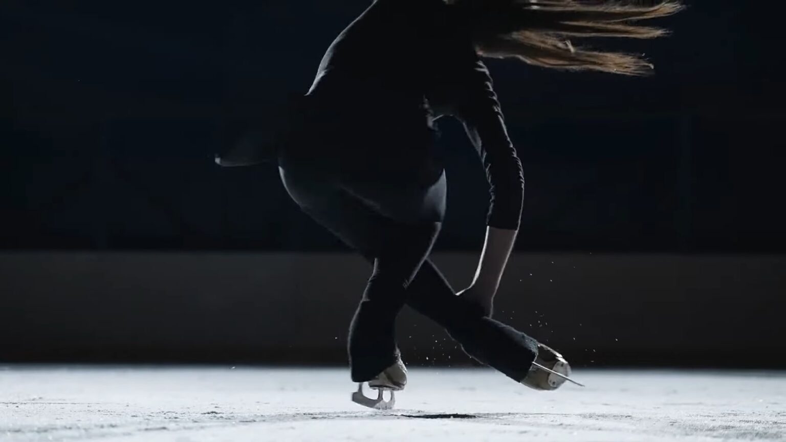 Figure Skating vs. Speed Skating - The Ultimate Showdown